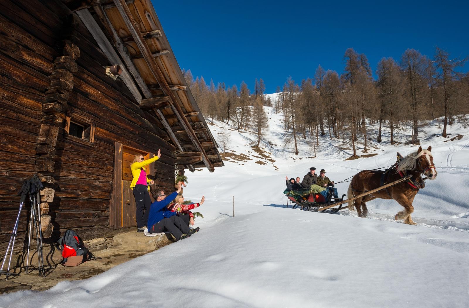 Pferdeschlitten, Rodelbahnen und Eislaufen Heiligenblut am Großglockner